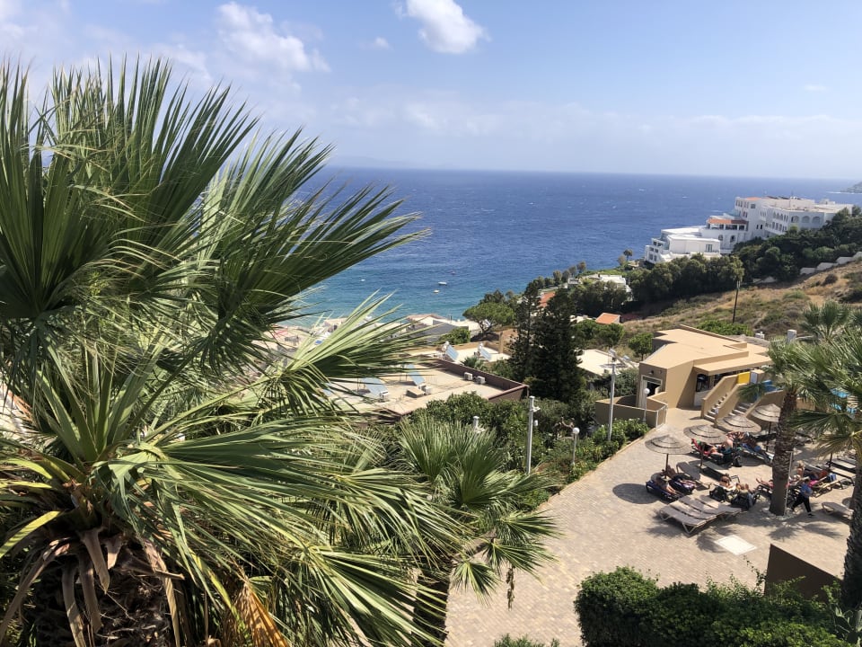 "Ausblick" Blue Bay Resort Hotel (Agia Pelagia) • HolidayCheck (Kreta ...