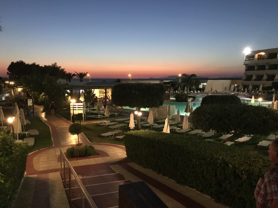 "Pool" Sol by Meliá Cosmopolitan (Ixia) • HolidayCheck (Rhodos ...