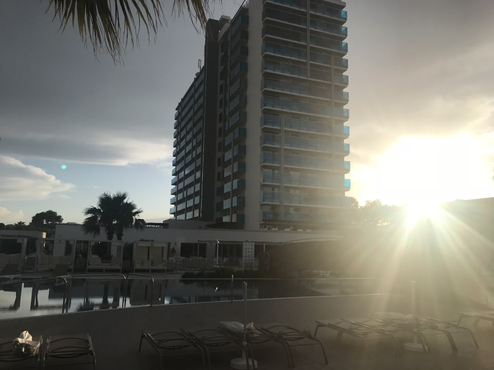 "Außenansicht" BG Tonga Tower Design Hotel & Suites (Can Picafort ...