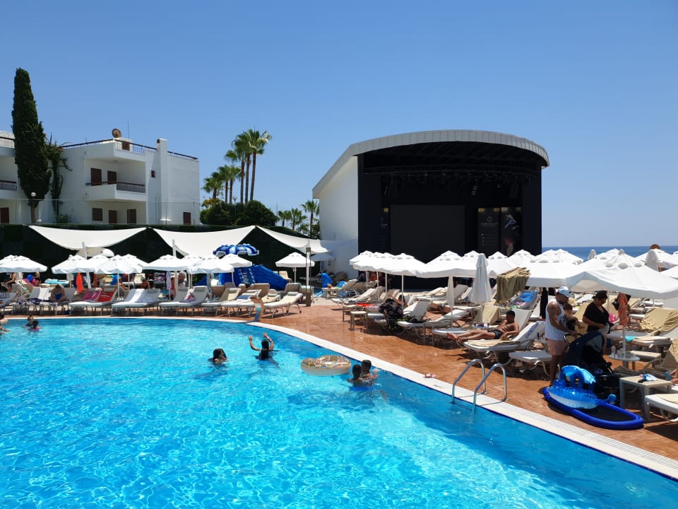 "Pool" Azura Deluxe Resort & Spa Hotel (Avsallar) • HolidayCheck ...