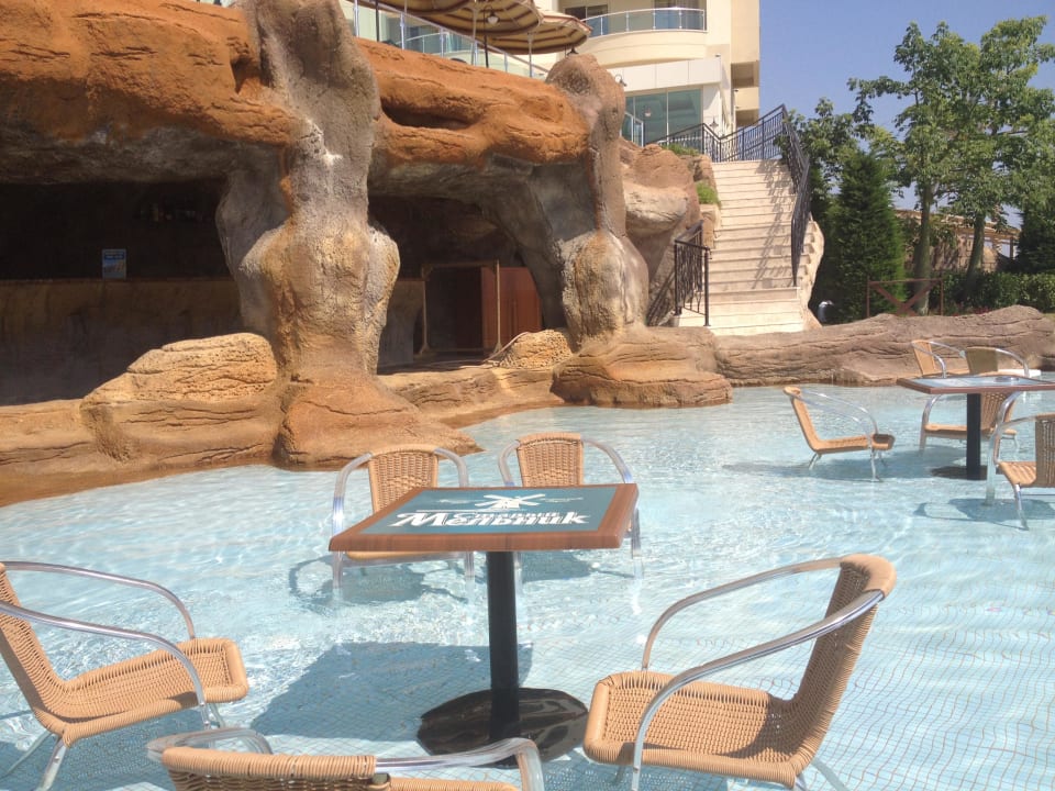 "Wasserfall Bar" Hotel Goldcity Tourism Complex (Alanya-Kargicak ...
