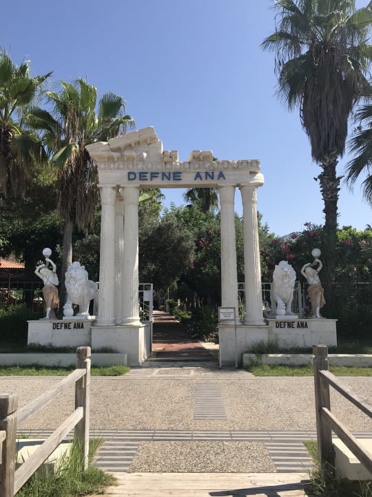 "Außenansicht" Hotel Defne Ana (Side) • HolidayCheck (Türkische Riviera ...