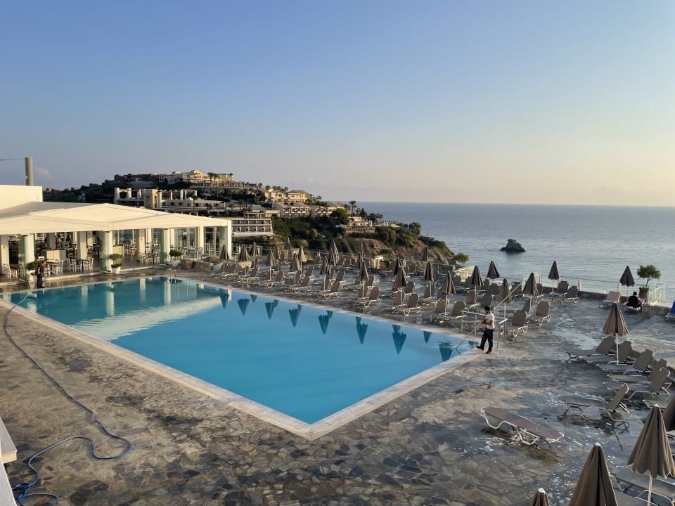 "Pool" Peninsula Resort & Spa (Agia Pelagia) • HolidayCheck (Kreta ...