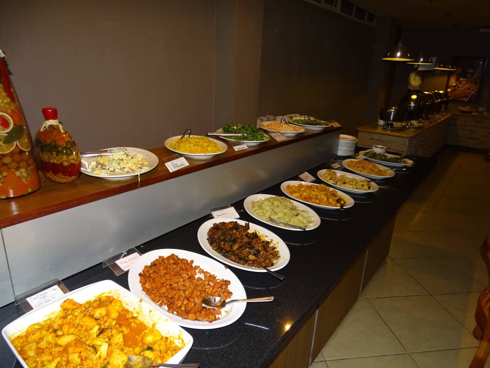 "Buffet" Hotel Villas Mon Plaisir (Pointe aux Piments) • HolidayCheck ...