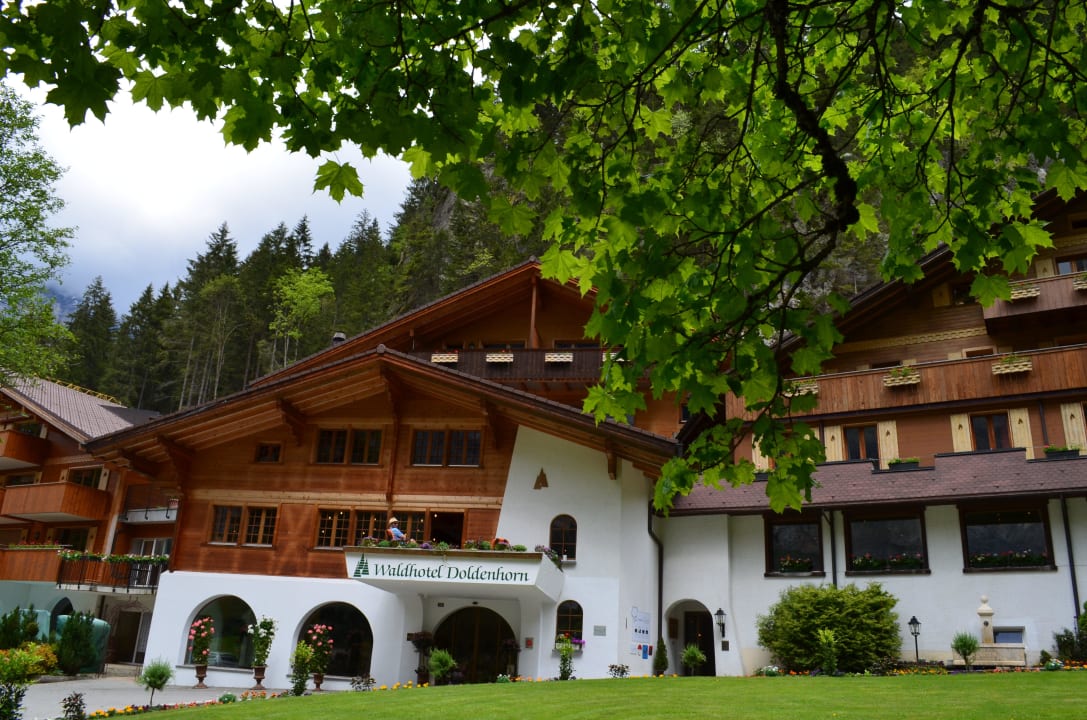 "Herrlich" Waldhotel Doldenhorn & Landgasthof Ruedihus (Kandersteg ...