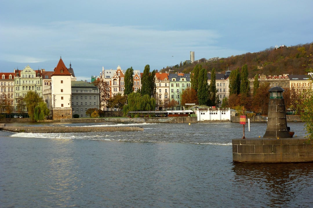 "Blick auf Wehr und Schleu..." Botel Ristorante Matylda (Prag / Praha ...