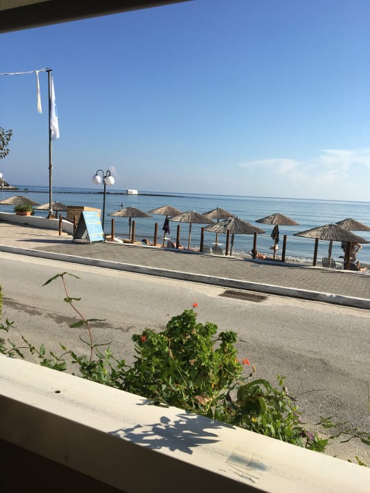 "Strand" Corissia Beach Hotel (Georgioupolis) • HolidayCheck (Kreta ...