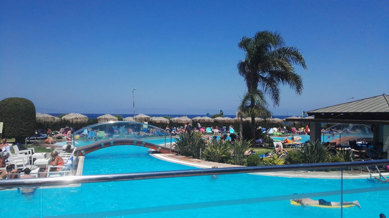 "Außenansicht" Hotel Oceanis Beach (Ixia) • HolidayCheck (Rhodos ...