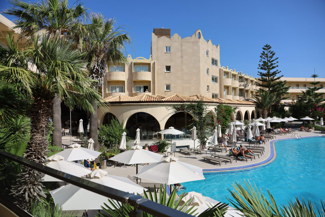 "Ausblick" Hotel Kalithea Mare Palace (Kallithea) • HolidayCheck ...