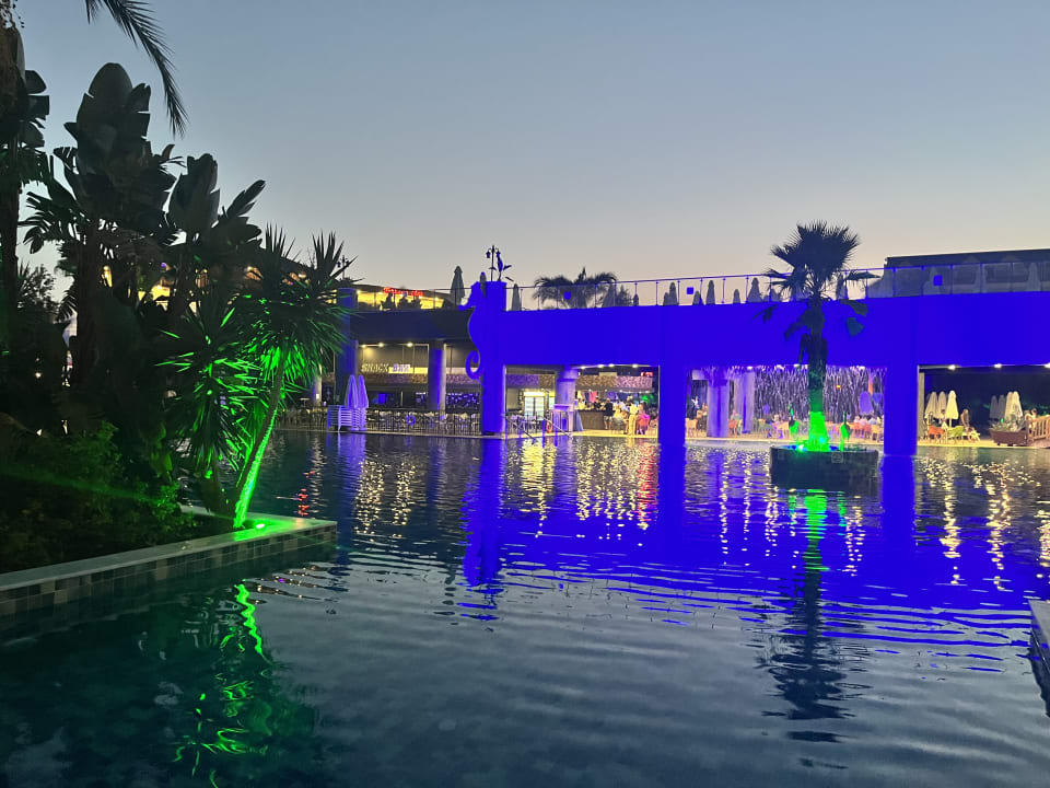 "Pool" Dream World Palace Hotel (Colakli) • HolidayCheck (Türkische ...