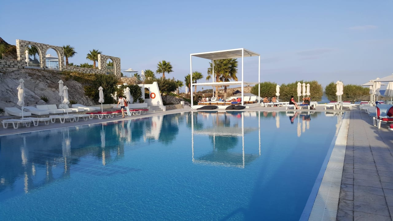 "Pool " Dimitra Beach Hotel & Suites (Aghios Fokas) • HolidayCheck (Kos ...