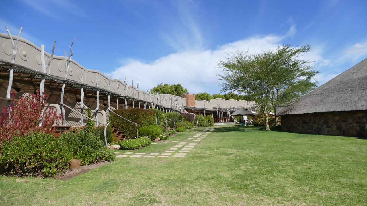 "Außenansicht" Hotel Garden Route Game Lodge (Albertinia ...