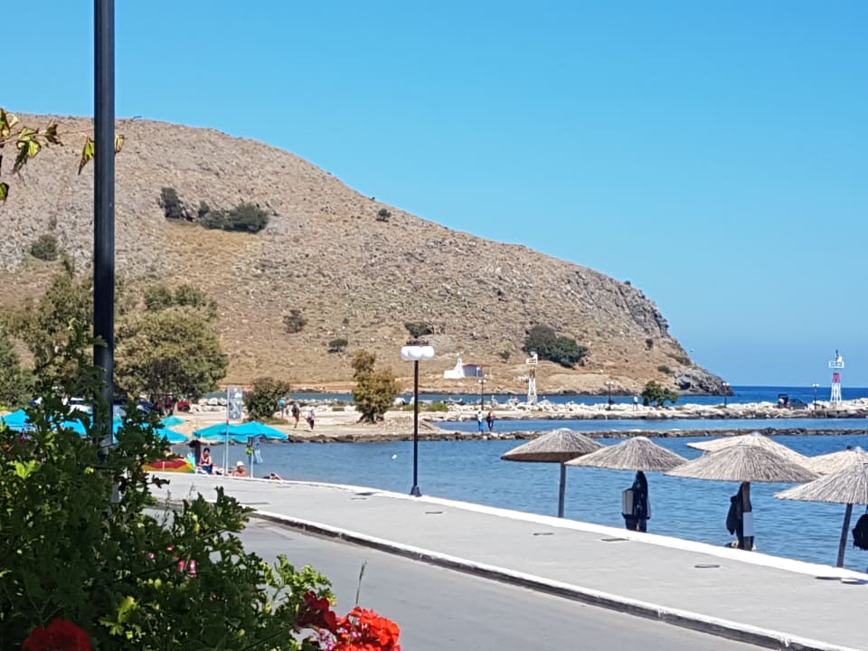 "Gelegen in wundervoller N..." Corissia Beach Hotel (Georgioupolis ...