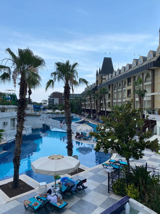 "Strand" Crystal Prestige Elite (Göynük bei Kemer) • HolidayCheck ...