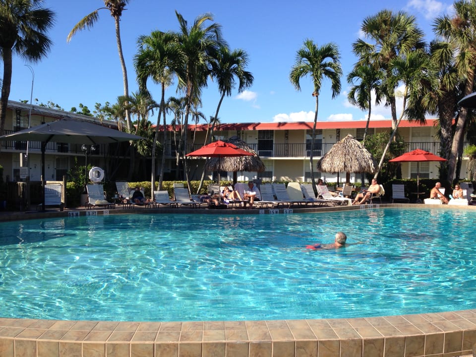 "Pool" Hotel Gulfcoast Inn Naples (Naples) • HolidayCheck (Florida | USA)