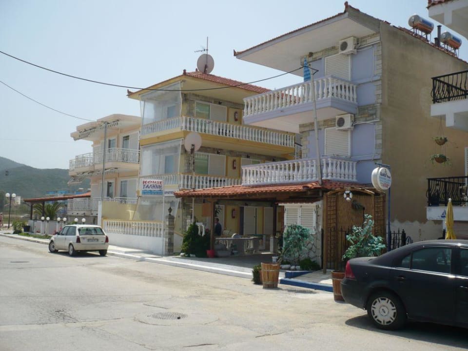 "Haus Galini vom Strand au..." Haus Galini (Sarti) • HolidayCheck ...