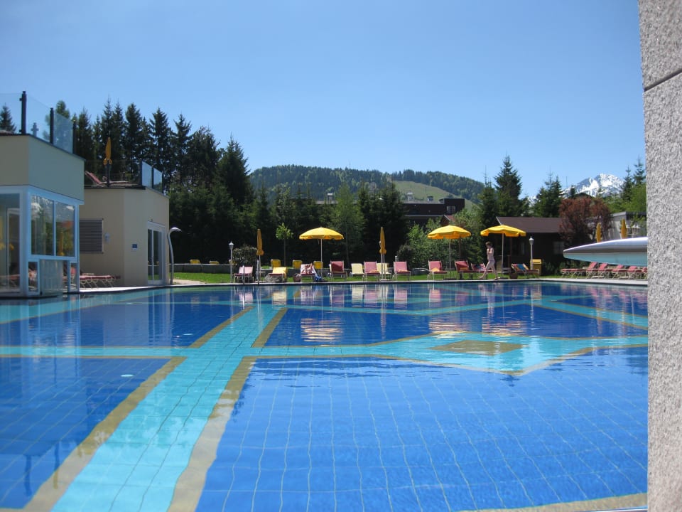 "Pool" Alpenpark Resort (Seefeld in Tirol) • HolidayCheck (Tirol ...