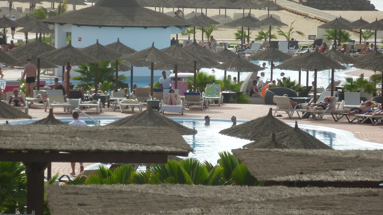 "oberer Pool" TUI BLUE Cabo Verde (Santa Maria) • HolidayCheck (Sal ...