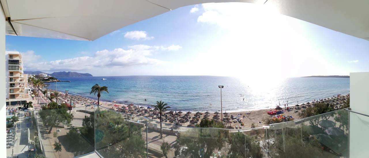 "Zimmeraussicht Meerblick " Kyrat Amarac (Cala Millor) • HolidayCheck ...