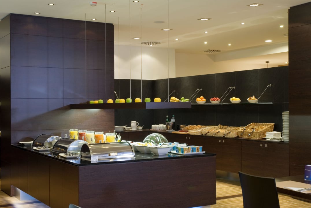 "Buffet" NH Wien City (Wien) • HolidayCheck (Wien | Österreich)