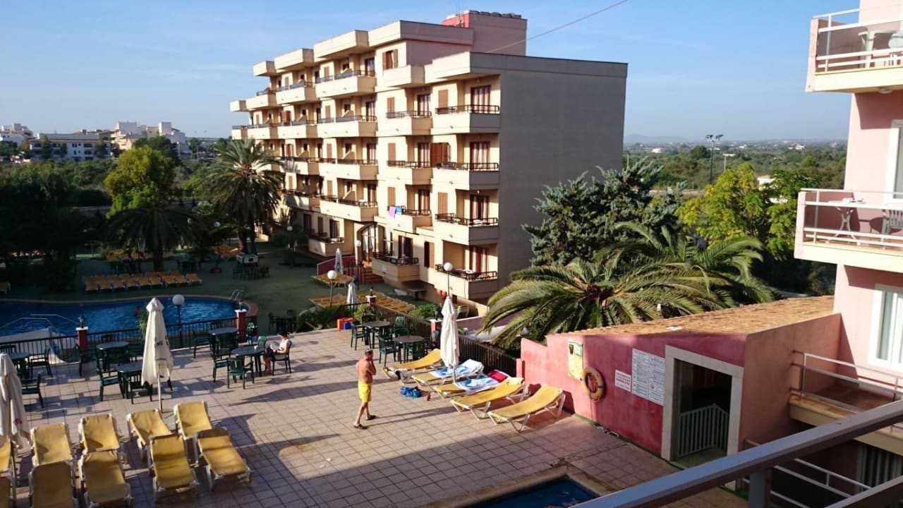 "Blick zum 2.Haus" BJ Playamar Hotel & Apartamentos (S'Illot / L'Illot ...