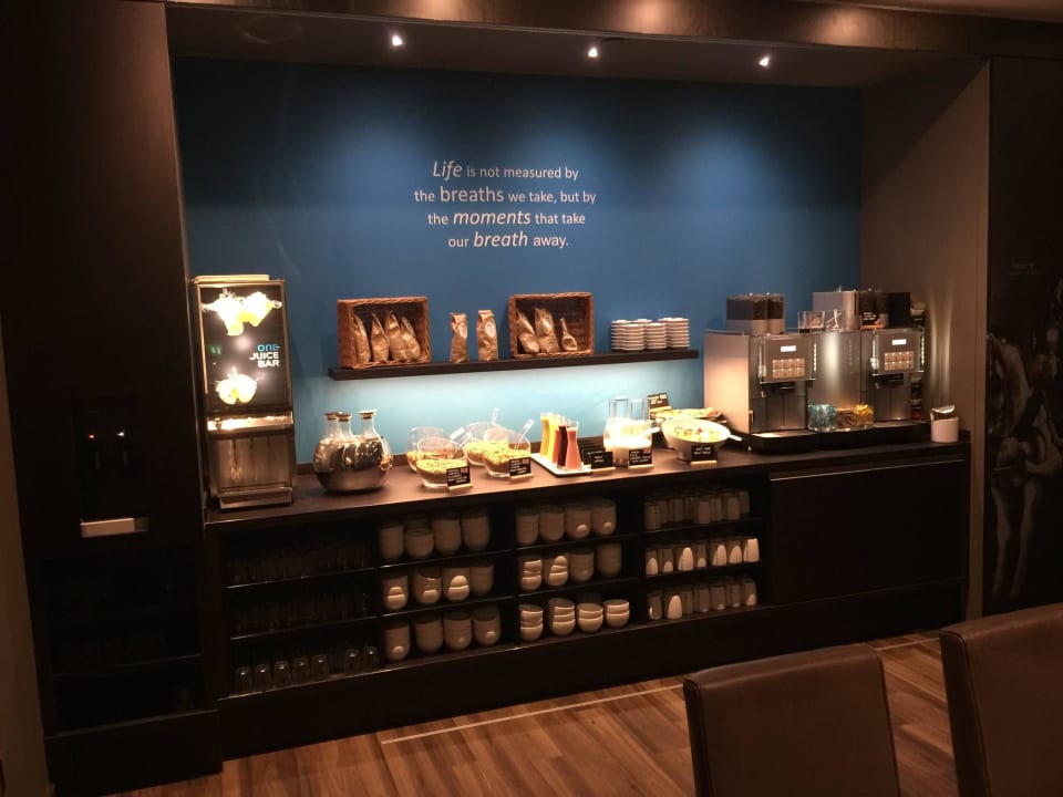 "Frühstück" Motel One London-Tower Hill (City of London) • HolidayCheck ...