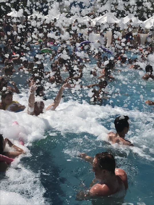 "Schaumparty " Royal Alhambra Palace (Colakli) • HolidayCheck ...