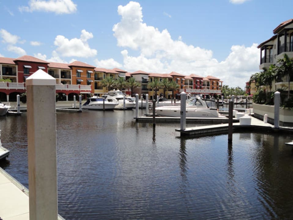 "Marina" Naples Bay Resort & Marina - Hotel & Cottages (Naples ...