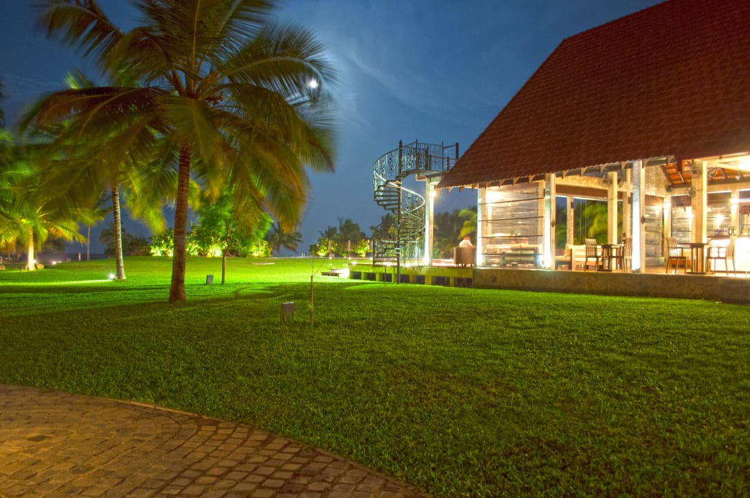 "Bei Nacht" Uga Bay by Uga Escapes (Passikudah) • HolidayCheck (Sri ...