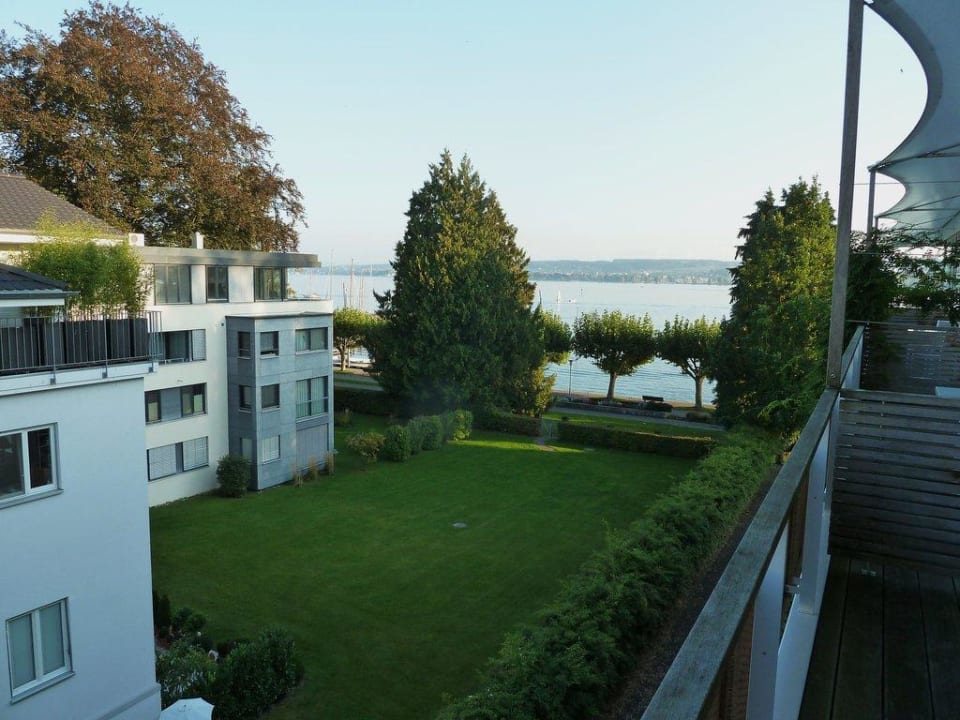 "Ausblick von der Terrasse..." RIVA - Das Hotel am Bodensee (Konstanz ...