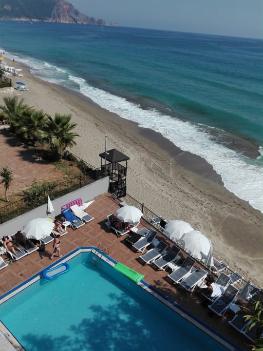 "Ausblick vom Balkon" Floria Beach Hotel (Alanya) • HolidayCheck ...