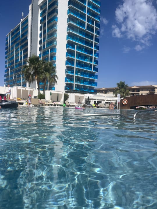 "Pool" BG Tonga Tower Design Hotel & Suites (Can Picafort ...