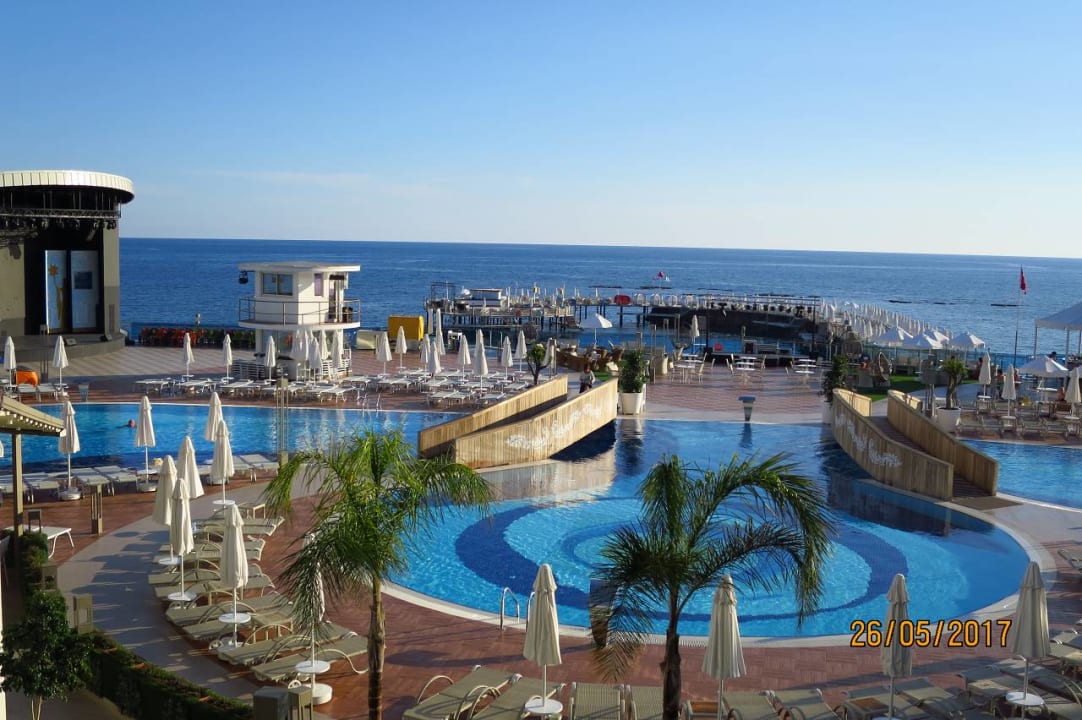 "Pool" Azura Deluxe Resort & Spa Hotel (Avsallar) • HolidayCheck ...