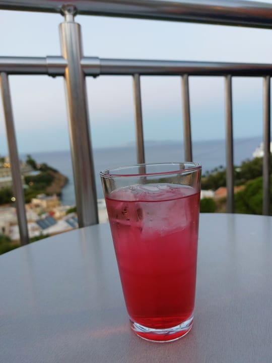 "Raki Cocktail " Blue Bay Resort Hotel (Agia Pelagia) • HolidayCheck ...
