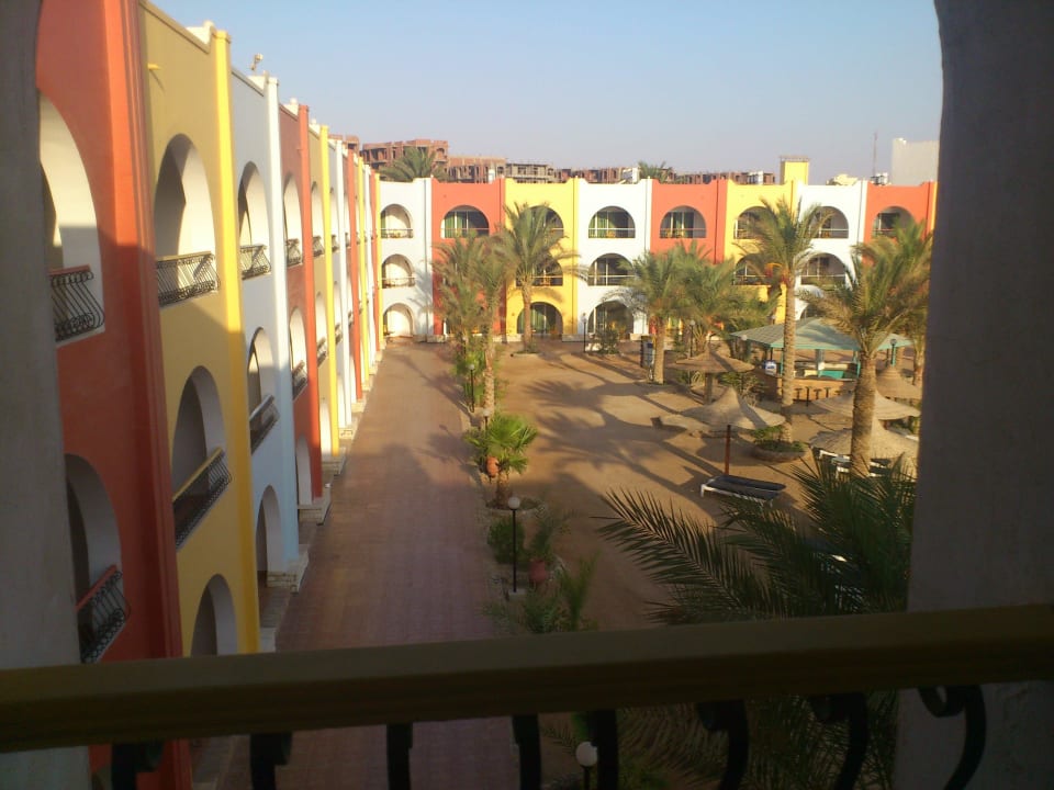 "Vom Zimmer 358 Block A " Arabia Azur Resort (Hurghada) • HolidayCheck ...