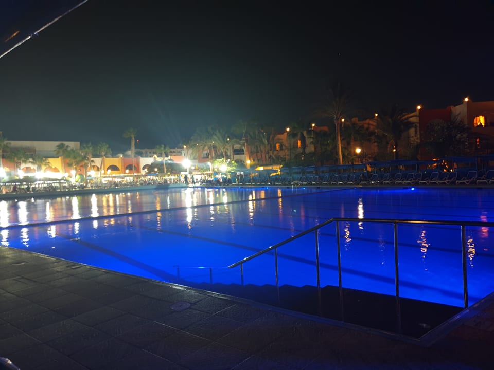 "Pool" Arabia Azur Resort (Hurghada) • HolidayCheck (Hurghada/Safaga ...