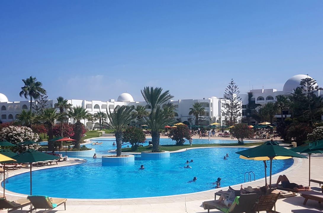 "Pool" Djerba Plaza Thalasso & Spa (Midoun) • HolidayCheck (Djerba ...