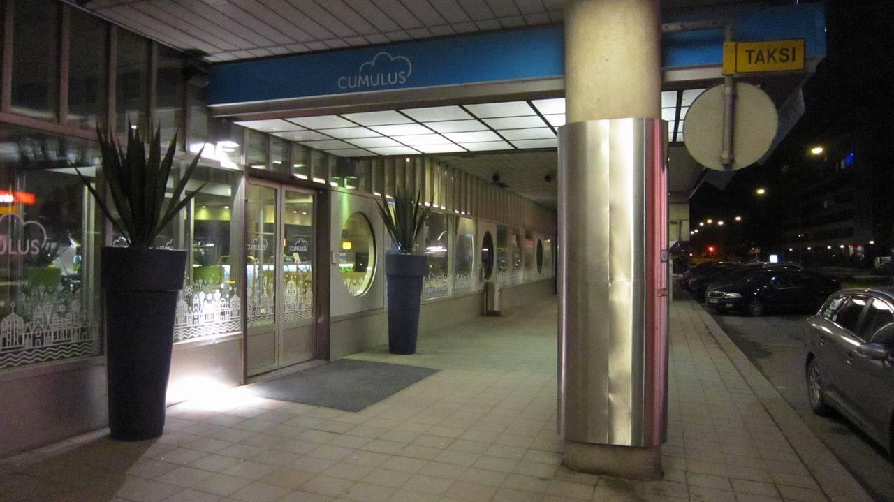 "Entrance" Hotel Scandic Atrium (Turku) • HolidayCheck (Westfinnland ...