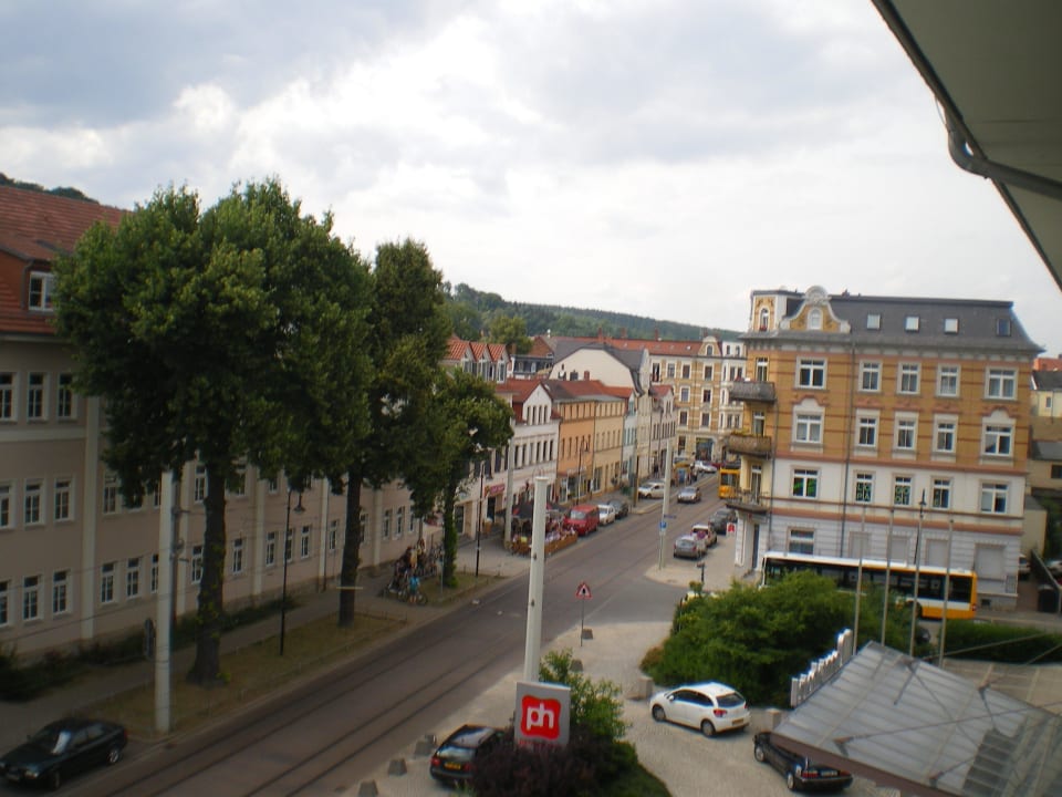 "Blick zur nächsten Strass..." Mercure Hotel Gera City (Gera ...