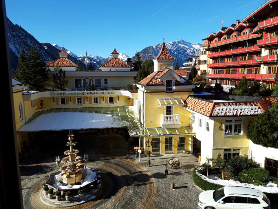 "Außenansicht" Alpenrose Wellnessresidenz (Maurach) • HolidayCheck ...