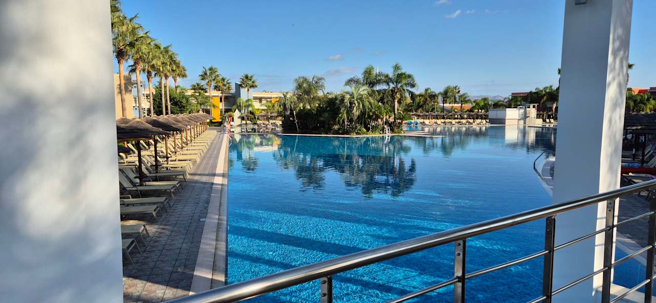 "Pool" Blue Lagoon Resort (Lambi) • HolidayCheck (Kos | Griechenland)