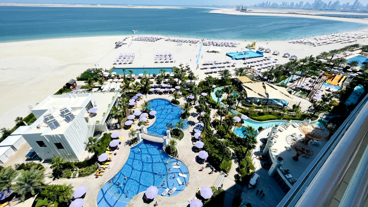 "Familienpool" Centara Mirage Beach Resort Dubai - A World of Family ...