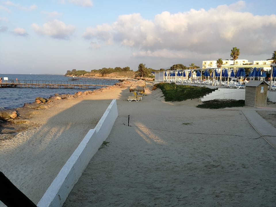 "Blick auf den Hotelstrand..." Mastichari Bay Hotel (Mastichari ...