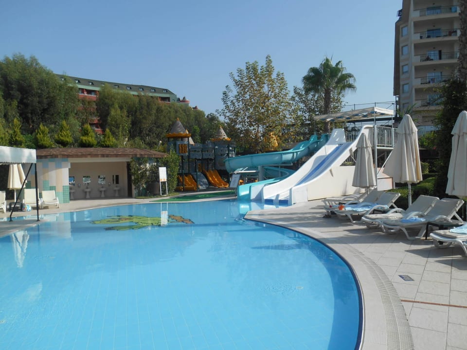"Kinder Pool mit Rutsche" Hotel Mukarnas Spa Resort (Okurcalar ...