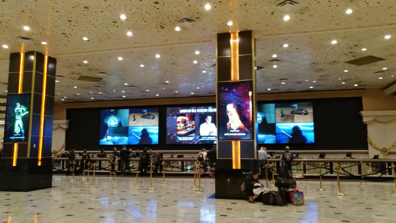 "Lobby" MGM Grand Hotel & Casino (Las Vegas) • HolidayCheck (Nevada | USA)