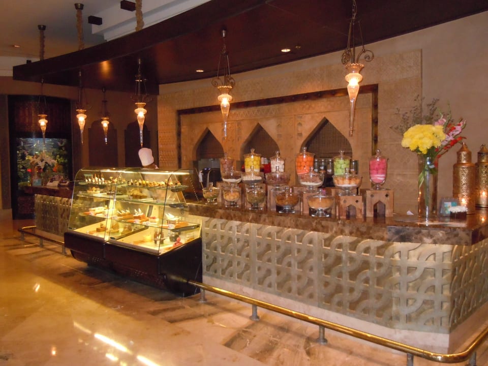 "Al Jalsa Cafe" Sharq Village & Spa, a Ritz-Carlton Hotel (Doha ...