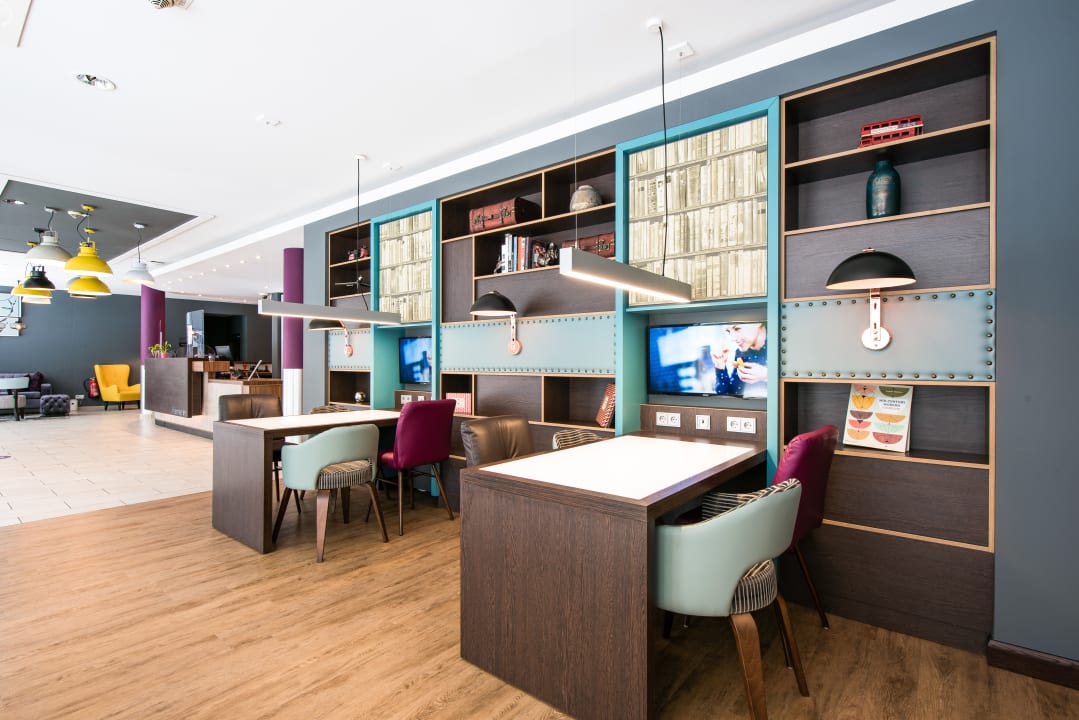 "Lobby" Premier Inn Berlin City Centre (Berlin-Mitte) • HolidayCheck ...