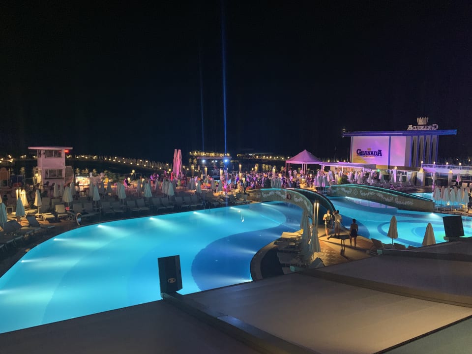 "Pool" Azura Deluxe Resort & Spa Hotel (Avsallar) • HolidayCheck ...