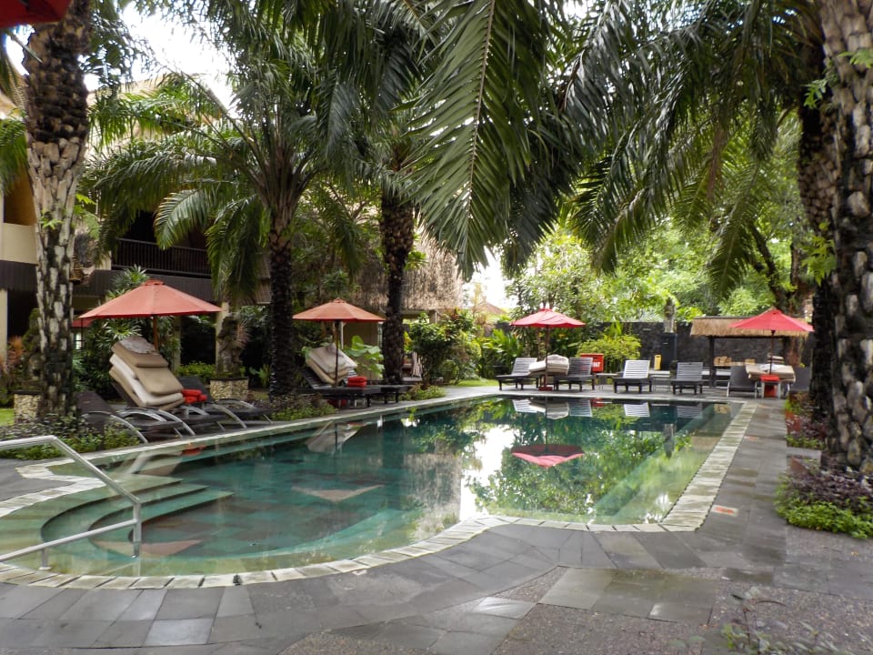 "Segara Club Pool" Segara Village Hotel (Sanur) • HolidayCheck (Bali ...