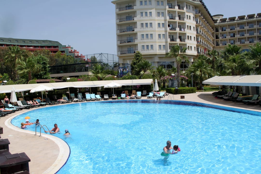 "Hotel Mukarnas Spa Resort" Hotel Mukarnas Spa Resort (Okurcalar ...